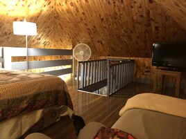 Casa de campo família, 2 quartos | 2 quartos, Wi-Fi de cortesia, roupa de cama