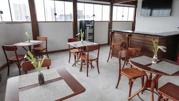 Bar (no alojamento)