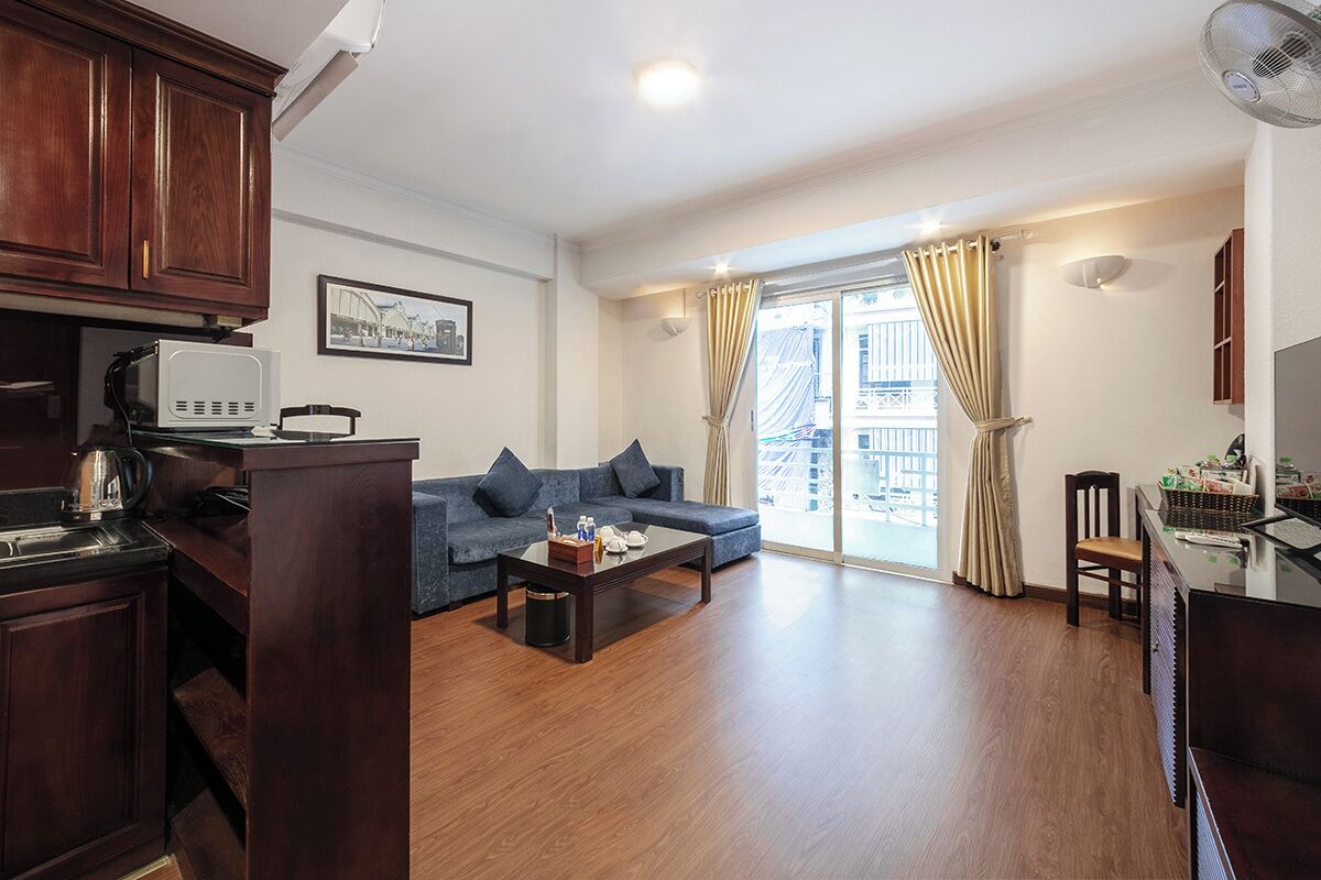 Suite | Sala de estar | Televisor de 32 polegadas com canais por cabo 