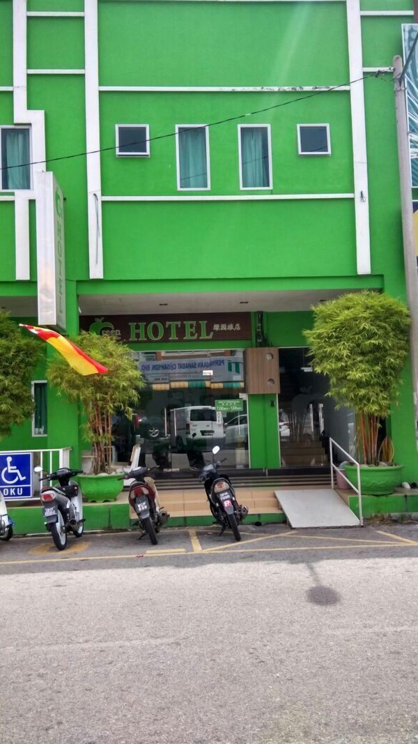 Green Hotel - Sabak Bernam