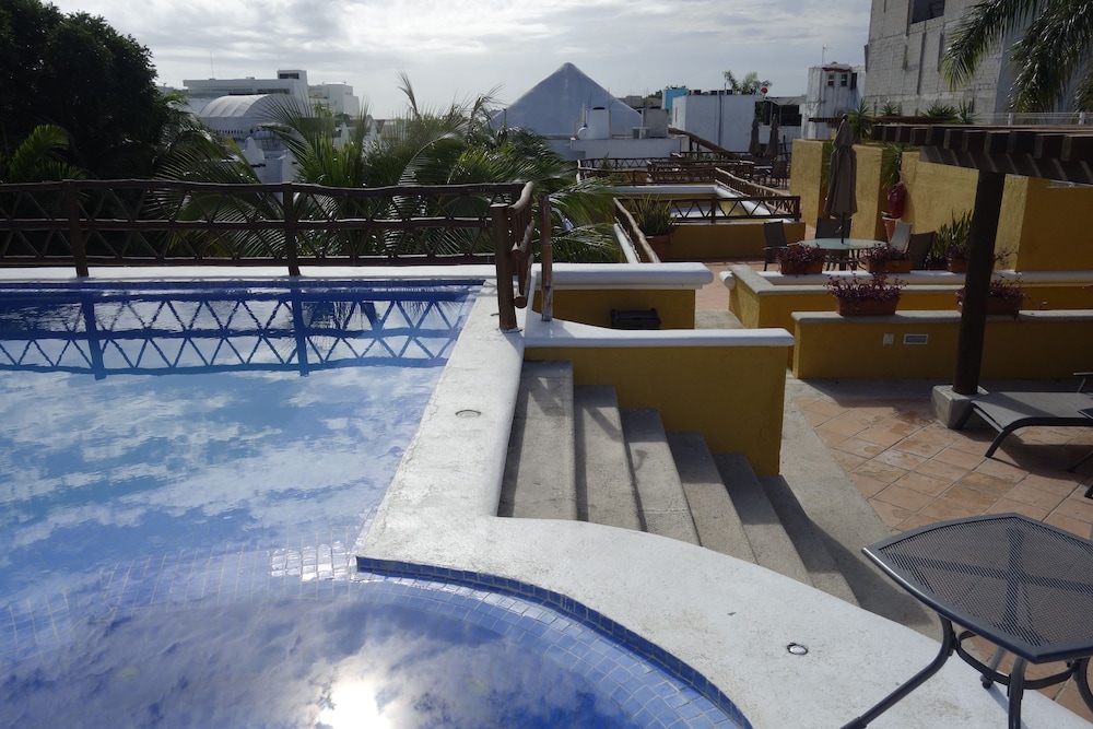 Las Palmas Condominio - Playa del Carmen