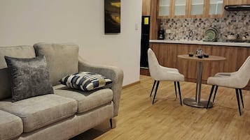 Suite de Luxo | Cozinha privada | Um frigorífico (a pedido)