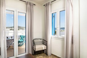 Apartamento, vista para o mar | 1 quarto, lençóis de algodão egípcio, roupa de alta qualidade 