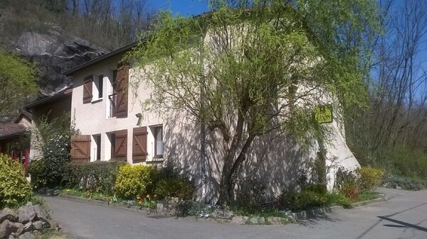 Hôtel La Cascade - Craponne