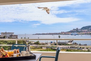 Apartamento, 2 quartos (T3) | Terraço/pátio interior