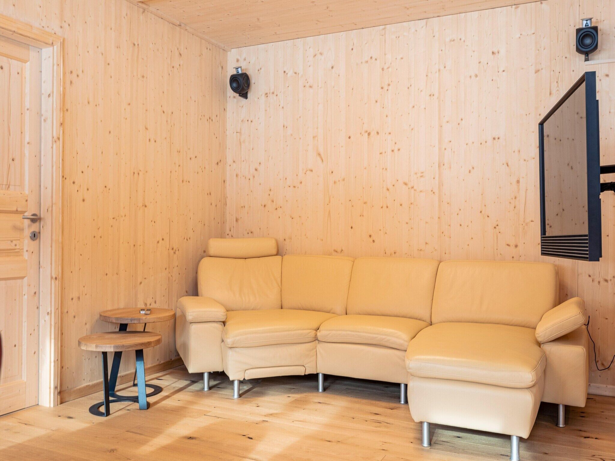 Nice Chalet With Hot Tub - Murau