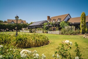 Premier Room, Queen Accessible | Vista para a rua