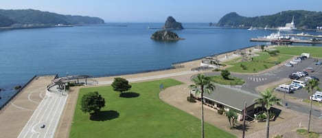Vista para a praia ou o mar