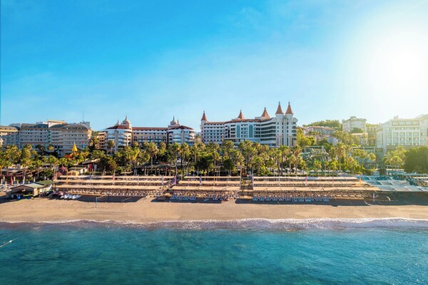 Leodikya Kirman Premium - Ultra Her ŞEy Dâhil - İncekum