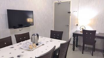 Quarto Duplo Familiar (Deluxe) | Refeições no quarto