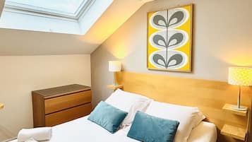 Quarto Triplo, casa de banho anexa | Berços/camas para crianças grátis, Wi-fi grátis