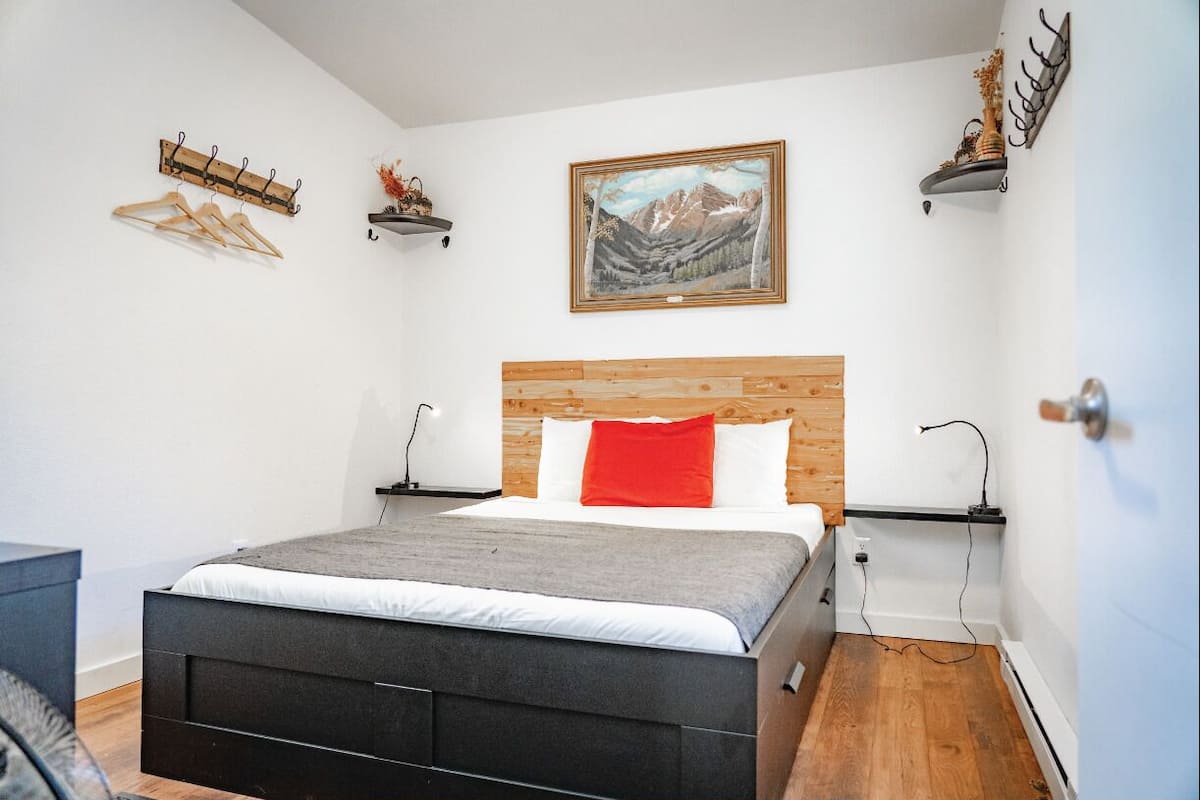 Cabana, 1 quarto, cozinha | Escrivaninha, espaço de trabalho para notebook, Wi-Fi de cortesia