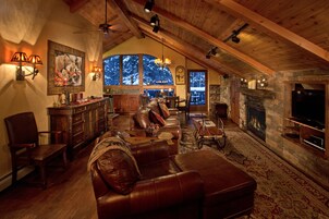 Condo superluxo, 2 quartos, cozinha | Roupas de cama de algodão egípcio, roupas de cama premium