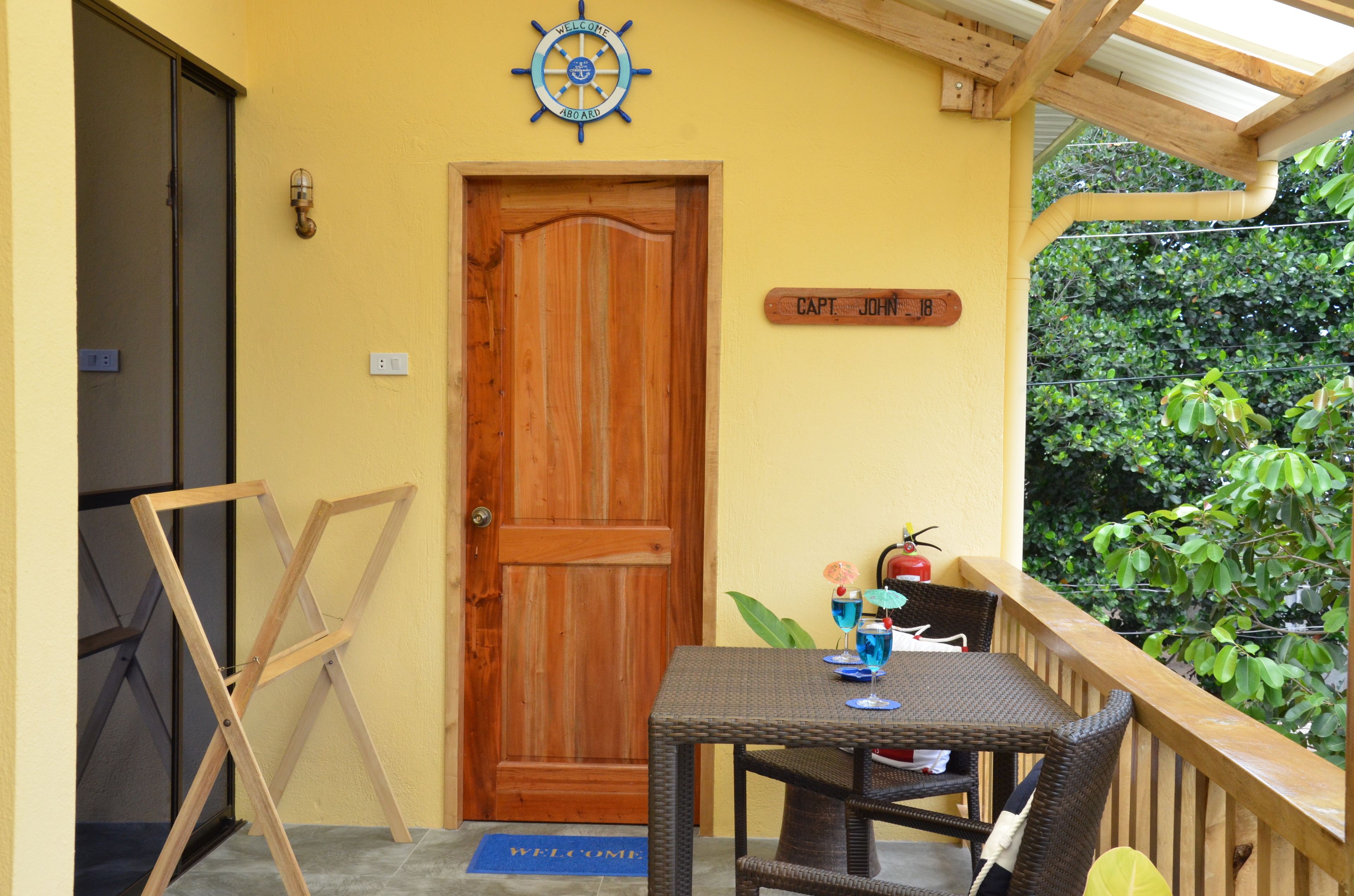 Quarto duplo standard | Frigobar, cofres nos quartos, Wi-Fi de cortesia, roupa de cama