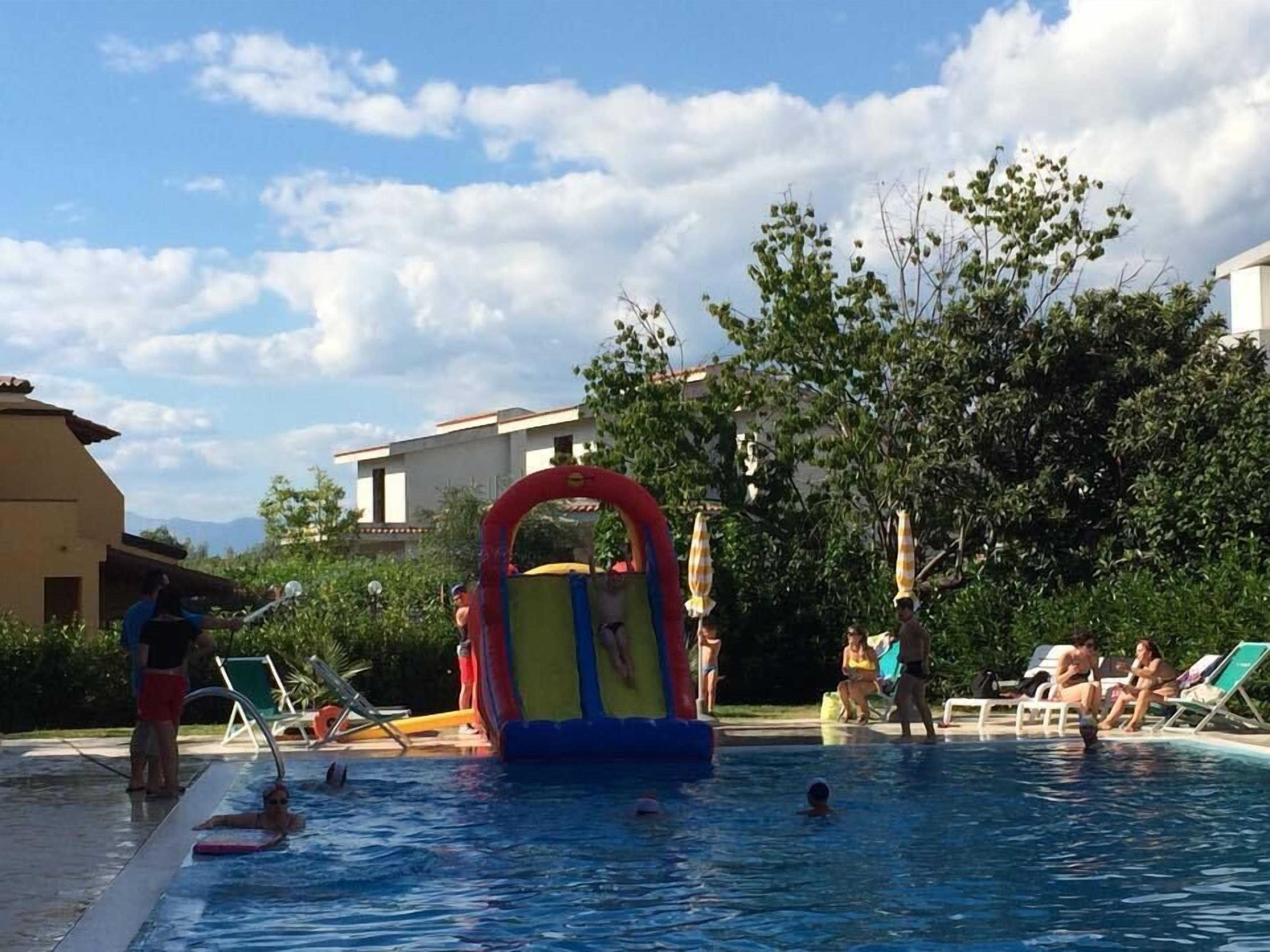 Piscina exterior