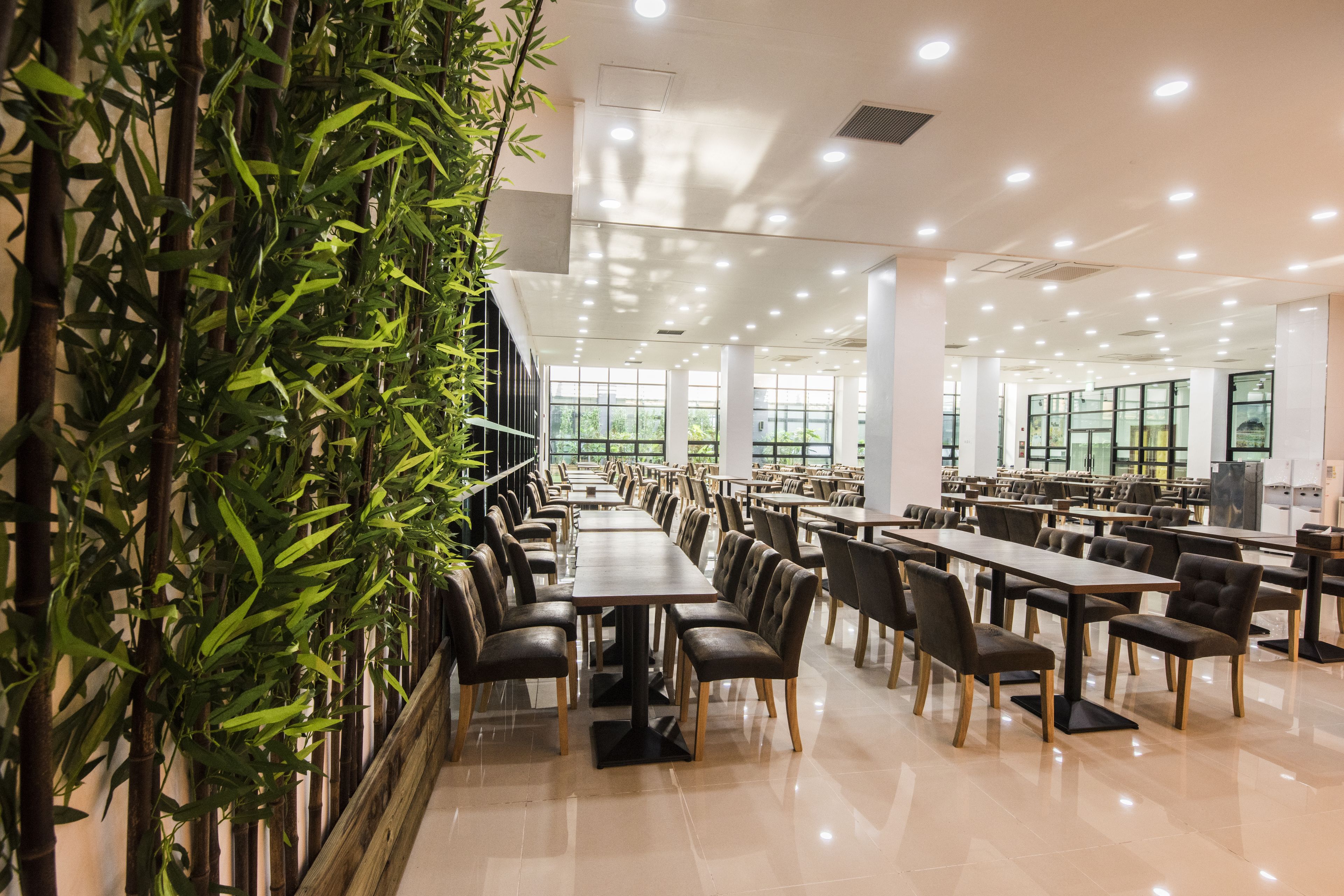 Café da manhã com buffet todos os dias (KRW 13000 por pessoa) 