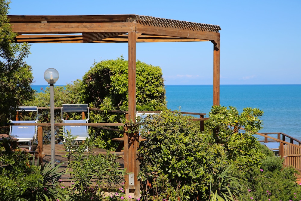 Sea View And Ground Floor Apartments Le Dune - San Vincenzo