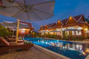 Piscina exterior 