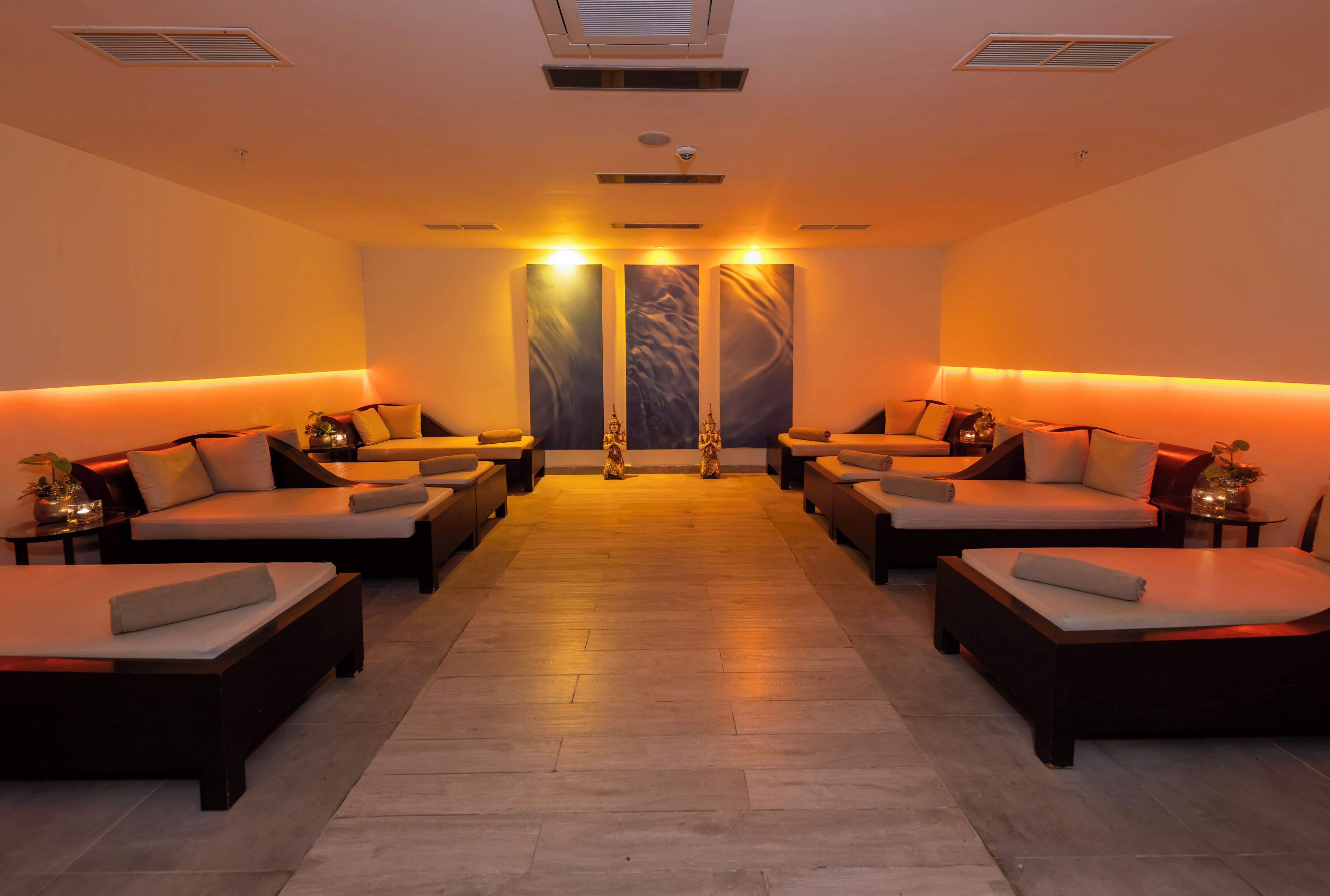 Sala(s) para tratamentos a casais, sauna, banho turco, hammam 