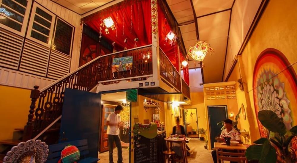 Chezmoi Handicraft & Homestay - Chiang Rai