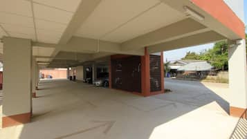 Estacionamento grátis