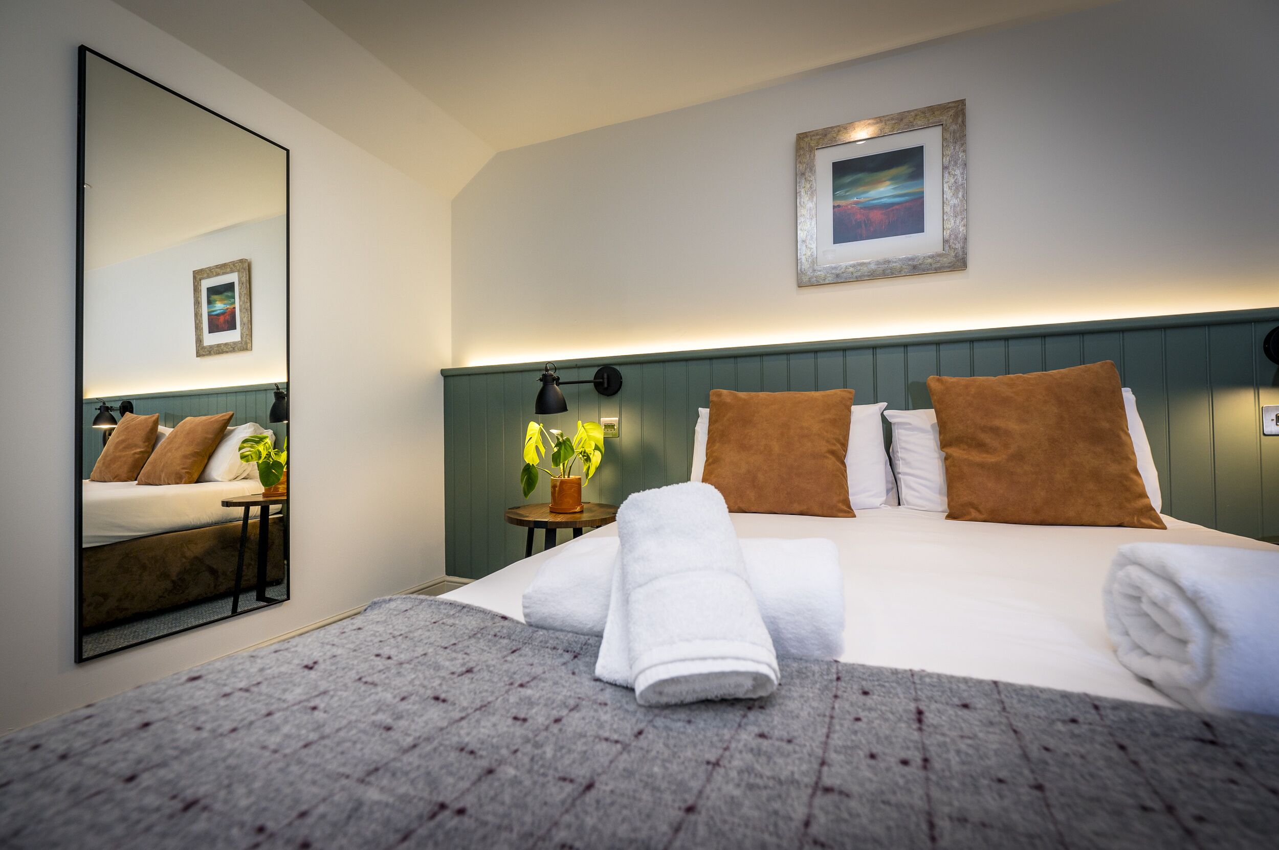 Quarto Duplo | Ferro/tábua de engomar, Wi-fi grátis, roupa de cama fornecida 