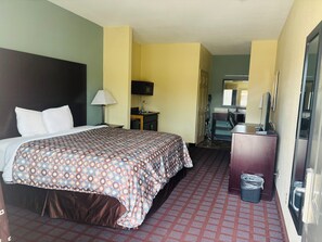 Quarto, 1 cama king-size | Roupa de alta qualidade, cofre no quarto, secretária 