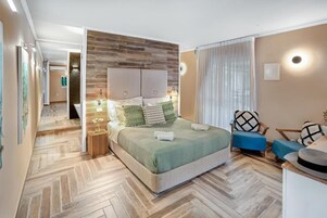 Suite Deluxe, varanda | Secretária, Wi-fi grátis 