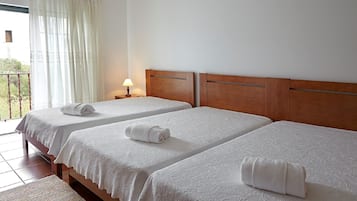 Apartamento standard, 5 quartos | 1 quarto, cortinas blackout, quartos à prova de som, roupa de cama