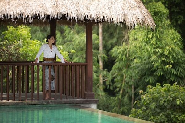 Adiwana Resort Jembawan - Ubud