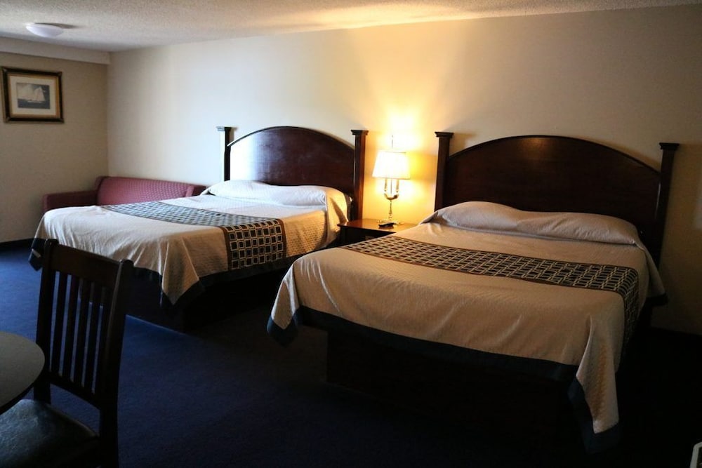 The Anchor Inn And Marina - Finger Lakes, NY