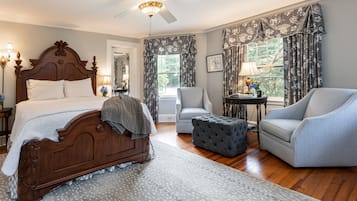 Quarto, lareira (Thomas Wolfe Room) | Roupa de alta qualidade, com decoração personalizada