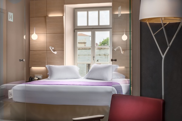 1 quarto, roupas de cama premium, frigobar, cofres nos quartos