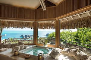 Sala(s) para tratamentos a casais, sauna, banheira de hidromassagem