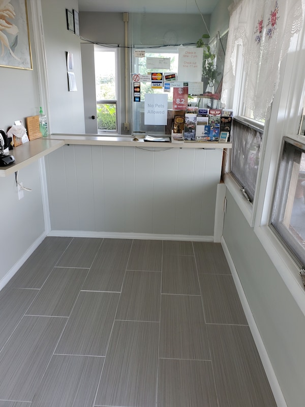 Dollar Inn - Pennsylvania