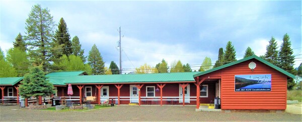 Cascade Lake Inn - Idaho (State)