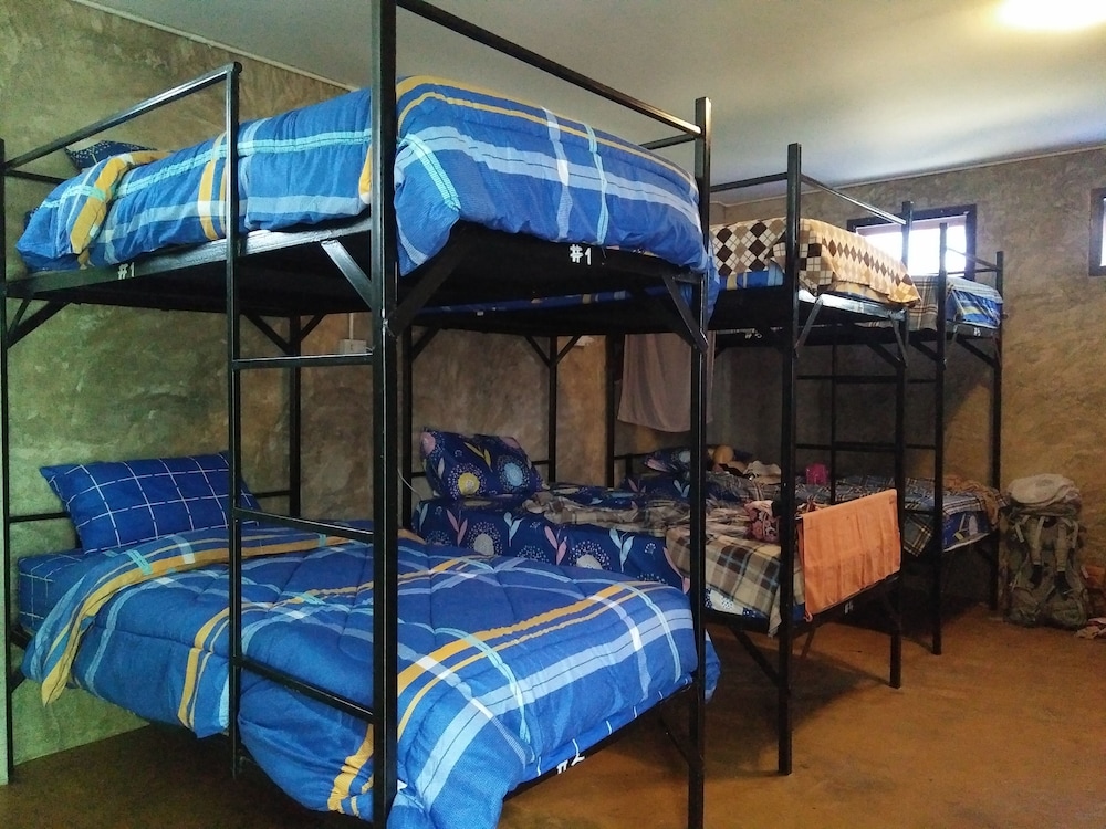 Happy House Backpacker - Hostel - Mae Hong Son