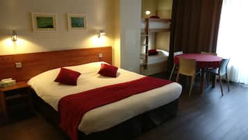 Apartamento Tradicional, acessível, terraço (Tourisme handicap) | Cortinas/cortinados opacos, quartos insonorizados