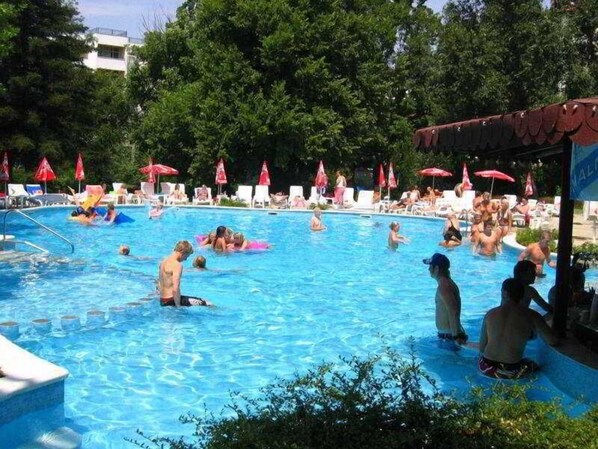 Piscina exterior