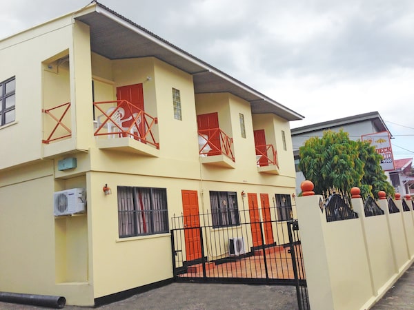 Sundeck Suites - Port of Spain