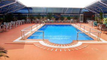 Piscina externa