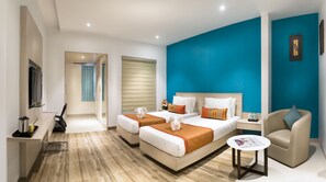 Quarto Deluxe | 1 quarto, roupa de alta qualidade, cofre no quarto, secretária 