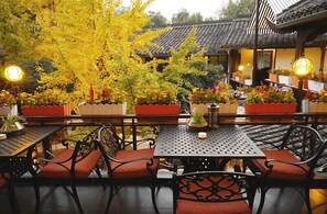 Alimentação e bebidas