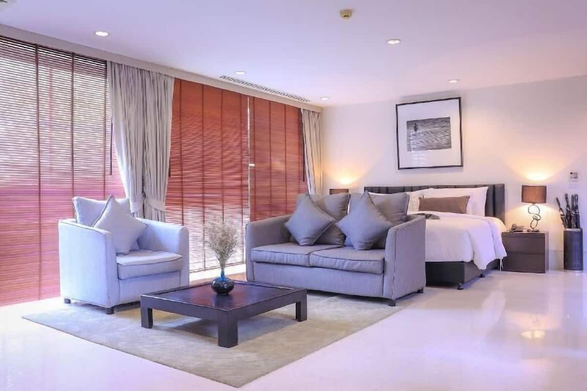 Roupas de cama antialérgicas, cofres nos quartos