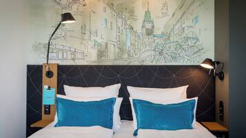 Cofres nos quartos, escrivaninha, Wi-Fi de cortesia, roupa de cama