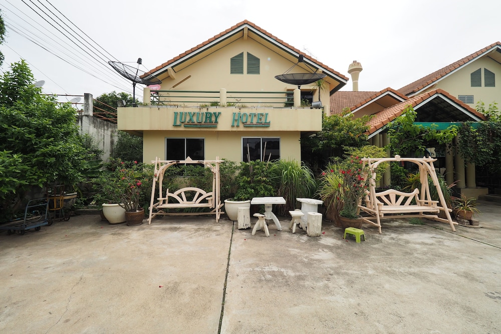 Luxury Hotel - Kanchanaburi