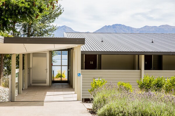 Marakura Deluxe Motels - Te Anau