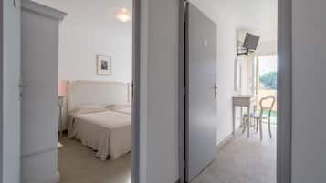 Quarto família | 1 quarto, escrivaninha, quartos à prova de som, berços (sobretaxa)