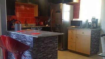 Apartamento Premium, 2 quartos, vista para a montanha | 1 quarto, lençóis de algodão egípcio, roupa de alta qualidade
