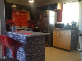 Apartamento premium, 2 quartos, vista para a montanha | 1 quarto, roupas de cama de algodão egípcio, roupas de cama premium